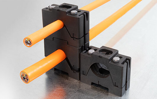 CCL Bügelschellen / Kabelschellen für 30 mm C-Schiene